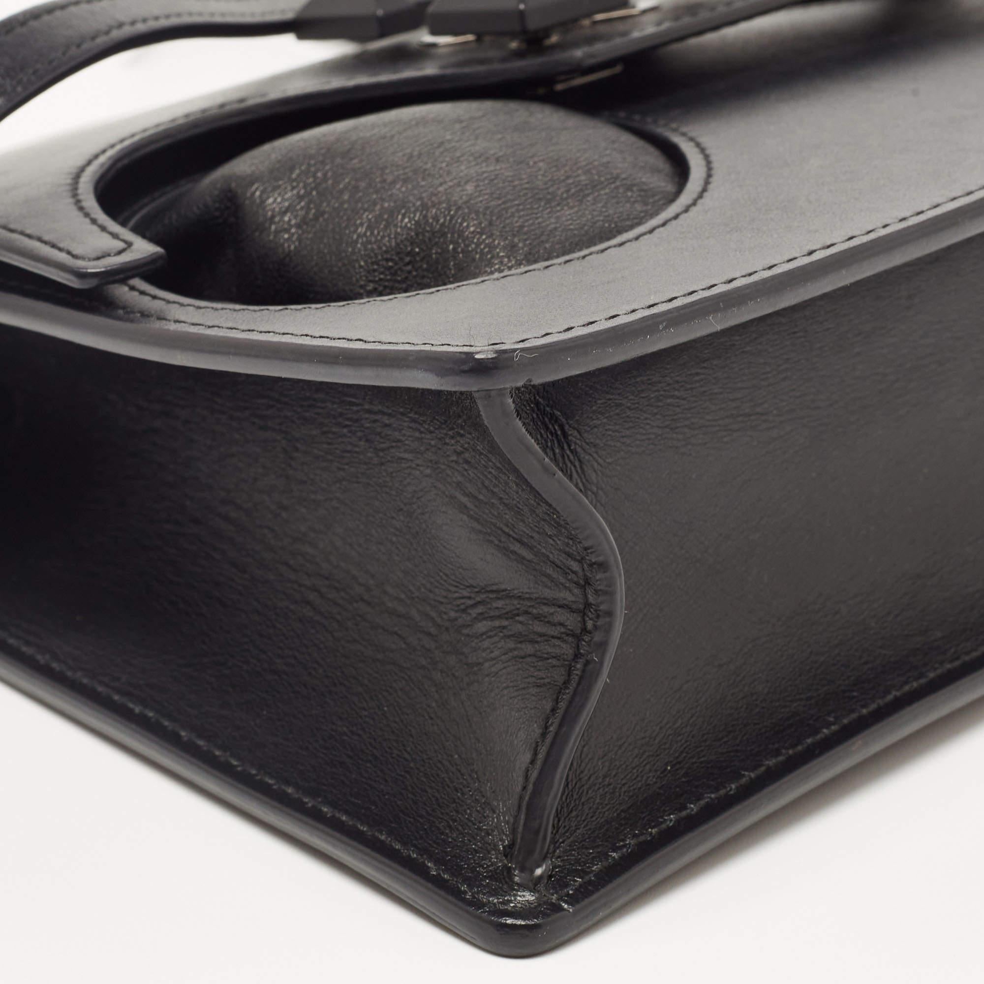 Off-White Black Leather Jitney Holes Flap Crossbody Bag For Sale at 1stDibs