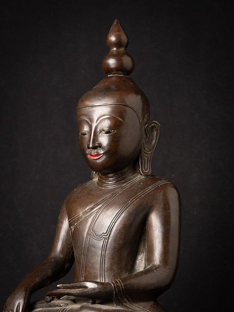 Old Bronze Burmese Buddha Statue from Burma For Sale at 1stDibs