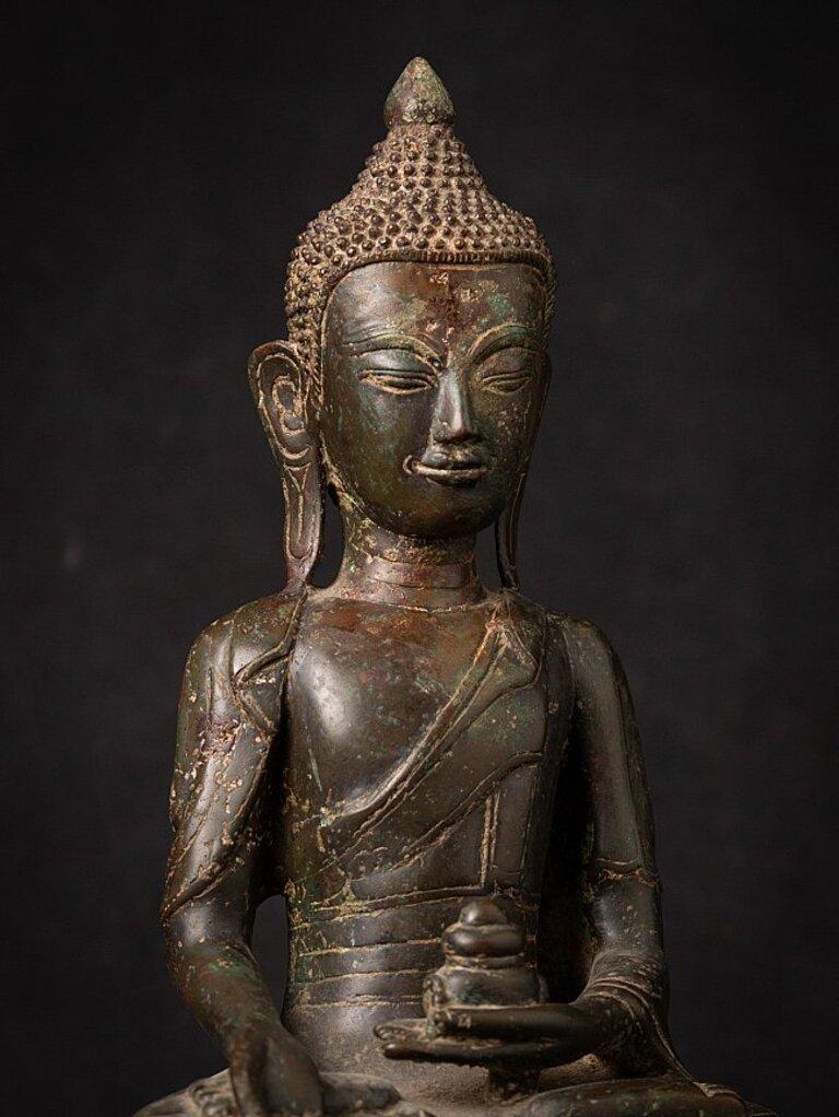 Old Bronze Burmese Buddha Statue from Burma For Sale at 1stDibs