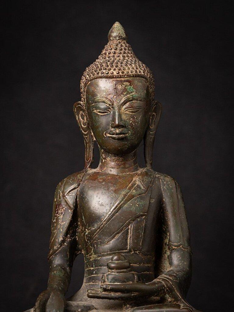 Old Bronze Burmese Buddha Statue from Burma For Sale at 1stDibs