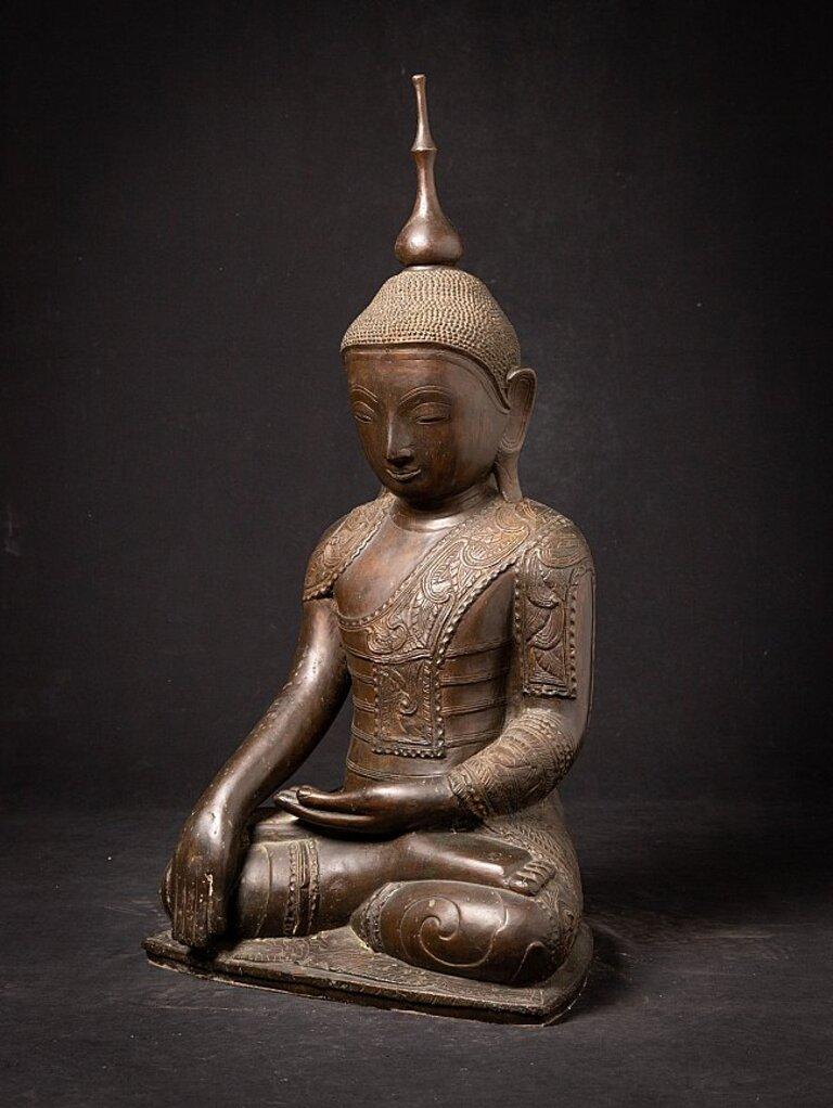 Old Bronze Burmese Buddha Statue from Burma For Sale at 1stDibs