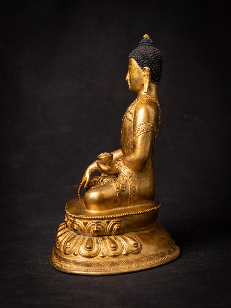 Old Bronze Nepali Buddha Statue from Nepal For Sale at 1stDibs