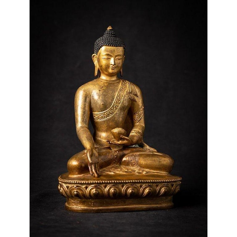 Old Bronze Nepali Buddha Statue from Nepal For Sale at 1stDibs