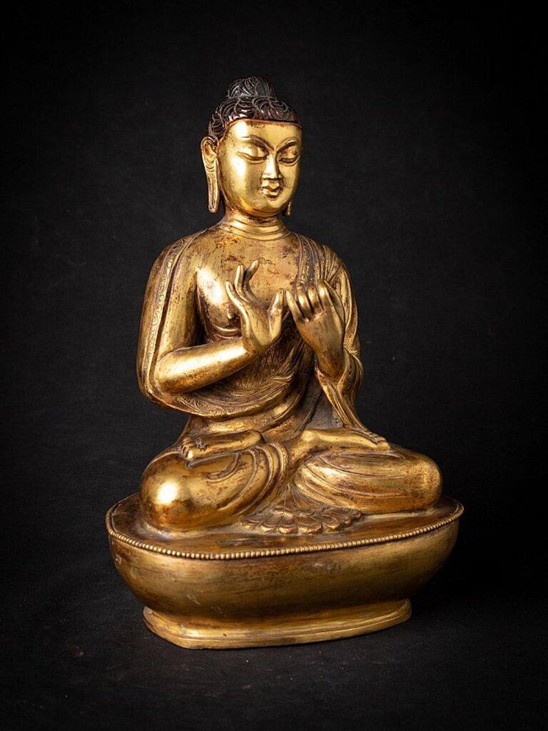 Old bronze Nepali Buddha statue from Nepal For Sale at 1stDibs