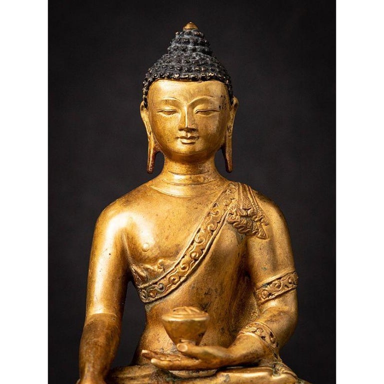 Old Bronze Nepali Buddha Statue from Nepal For Sale at 1stDibs