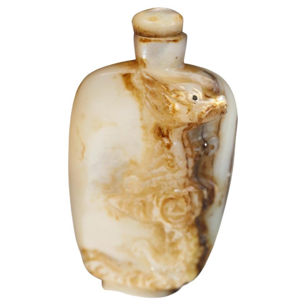 Old Chinese Mother of Pearl Snuff Bottle, 19th Century For Sale at 1stDibs