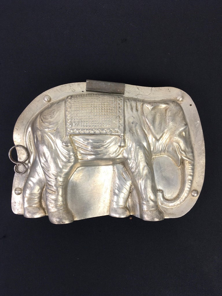 Old Elephant Chocolate Mold For Sale at 1stDibs