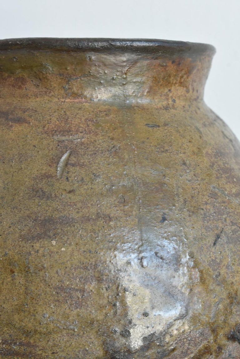 Old Japanese Pottery Pot / 1573-1650 / Echizen Pottery Vase at 1stDibs