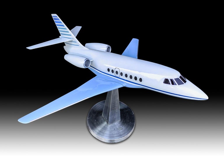 Old Model of a Private Plane Falcon, 20th Century For Sale at 1stDibs