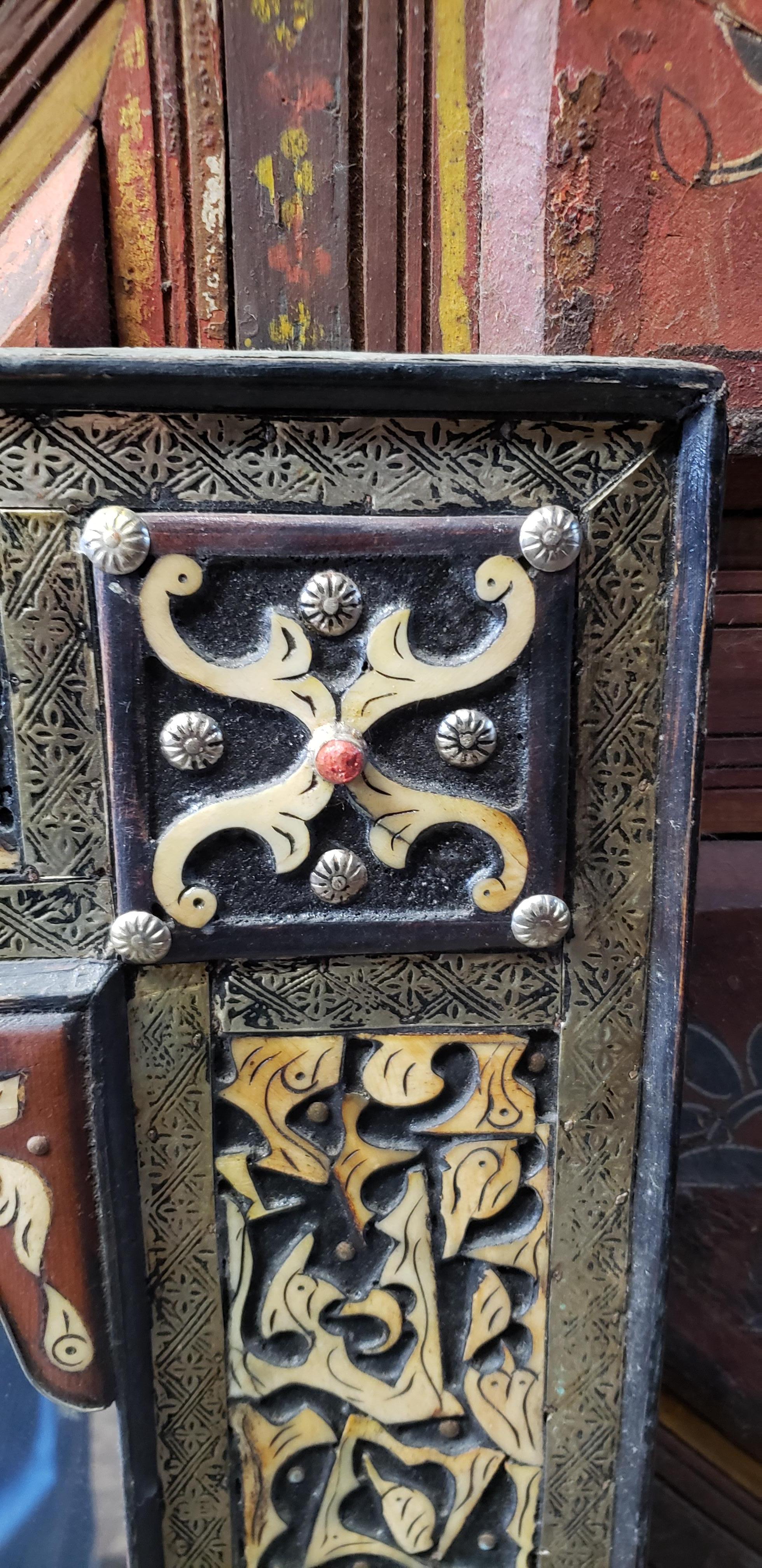 Old Moroccan Rectangular Camel Bone Mirror, MD2 at 1stDibs