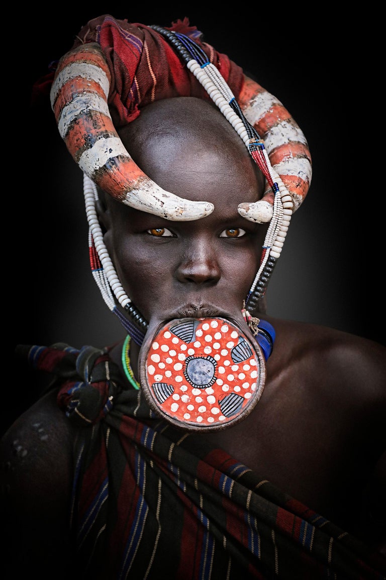 Olga Michi - Mursi Fashion For Sale at 1stDibs