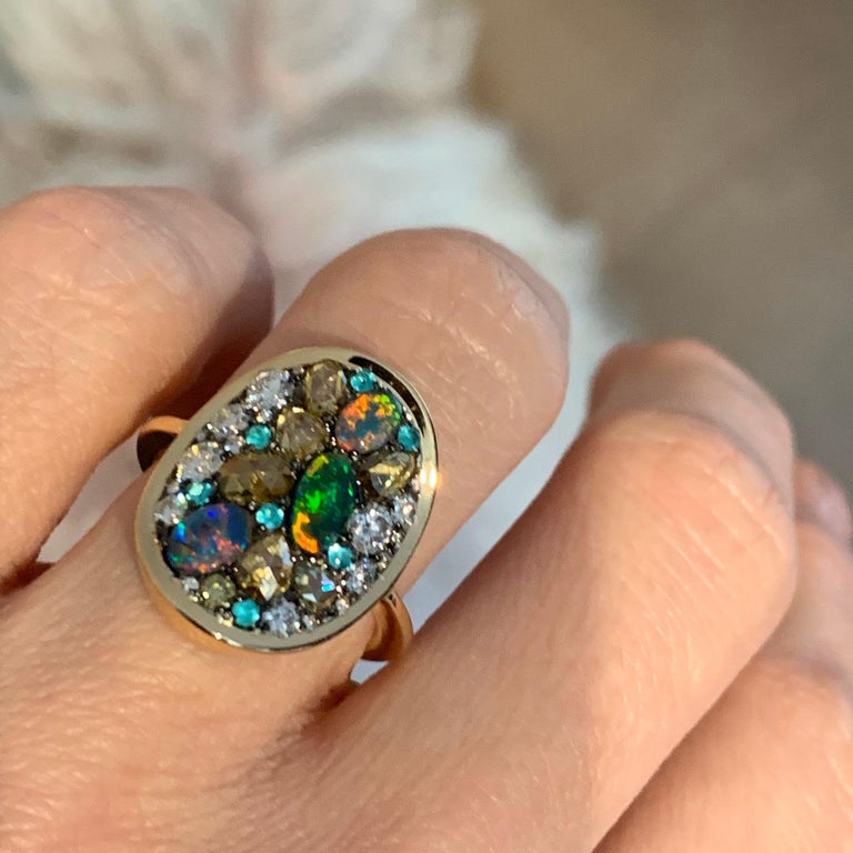 Olive Green Rose-Cut Diamond Black Lightning Ridge Opal, Paraïba ...