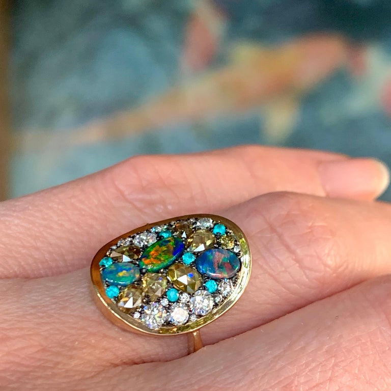 Olive Green Rose-Cut Diamond Black Lightning Ridge Opal, Paraïba ...