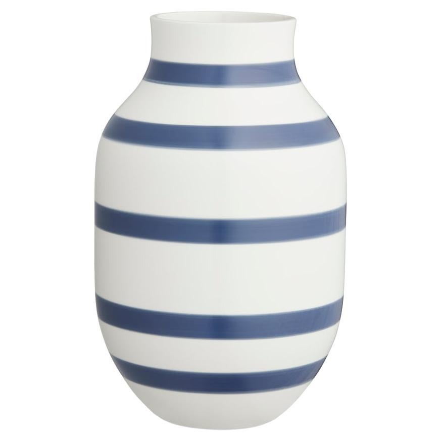 Omaggio Vase Black For Sale at 1stDibs