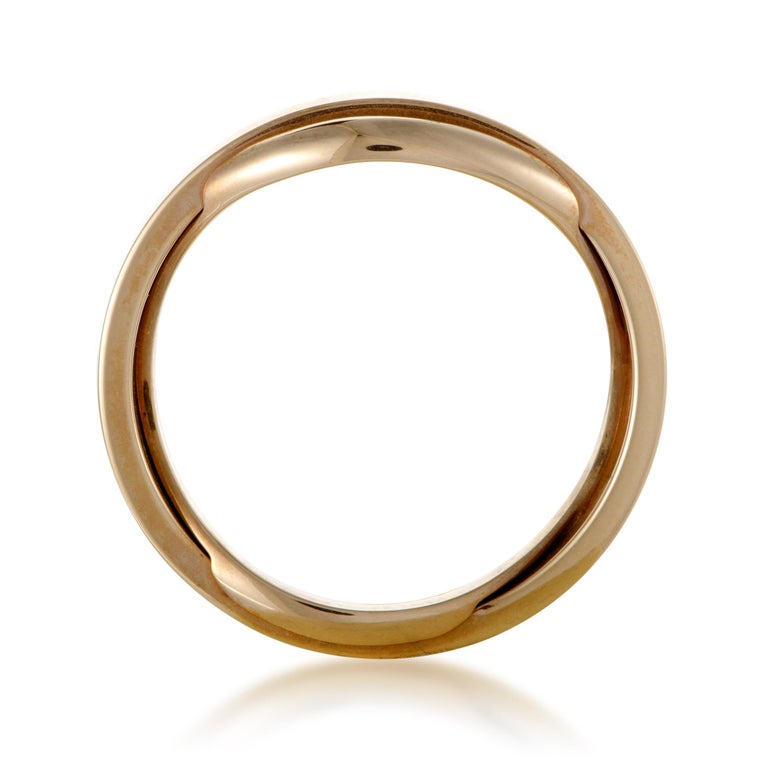 Omega Twisted Unisex 18 Karat Yellow Gold Wedding Band Ring at 1stDibs