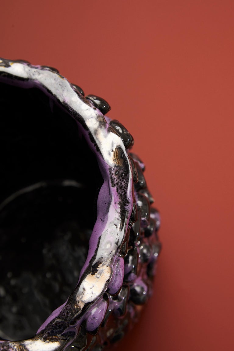 Onda Vase, Metallic Purple and Black 01 For Sale at 1stDibs