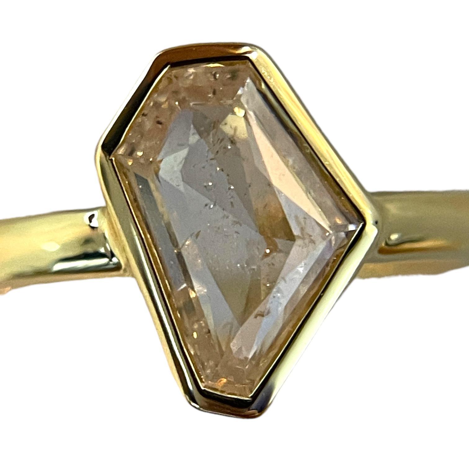 One-of-a-Kind 18K Yellow Gold Octagonal Cut Diamond Ring For Sale at ...