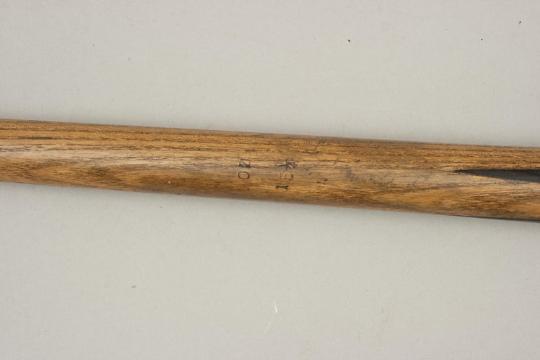One Piece John Moore Billiard Cue, Snooker Pool Cue at 1stDibs