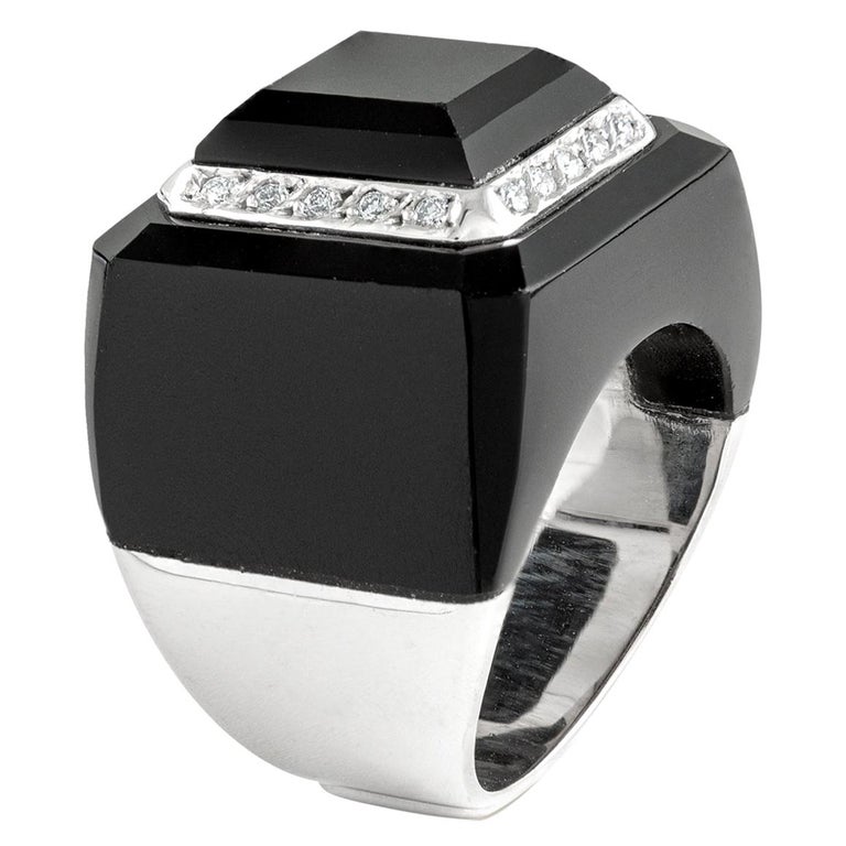 Bague en onyx et diamants sur or blanc En vente sur 1stDibs