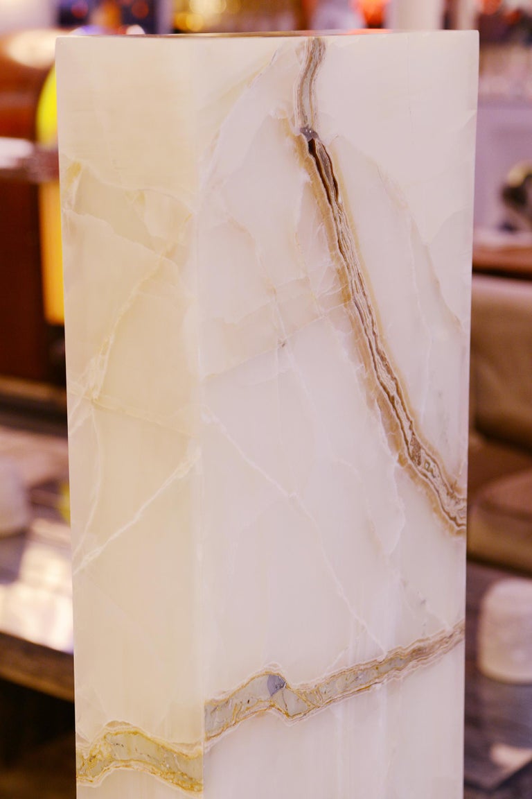 Onyx Polished Totem Floor Lamp For Sale at 1stDibs