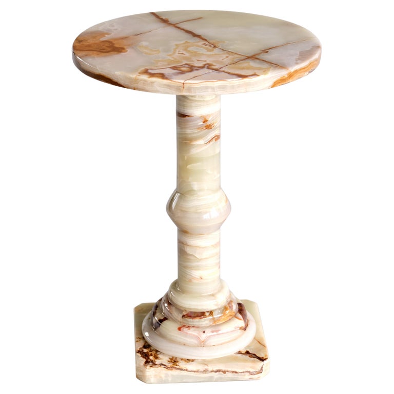 Onyx Side Table with Pedestal Base, Italy, 1960s For Sale at 1stDibs