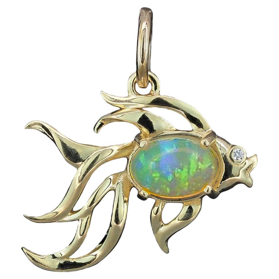 Opal Fish pendant in 14k gold For Sale at 1stDibs