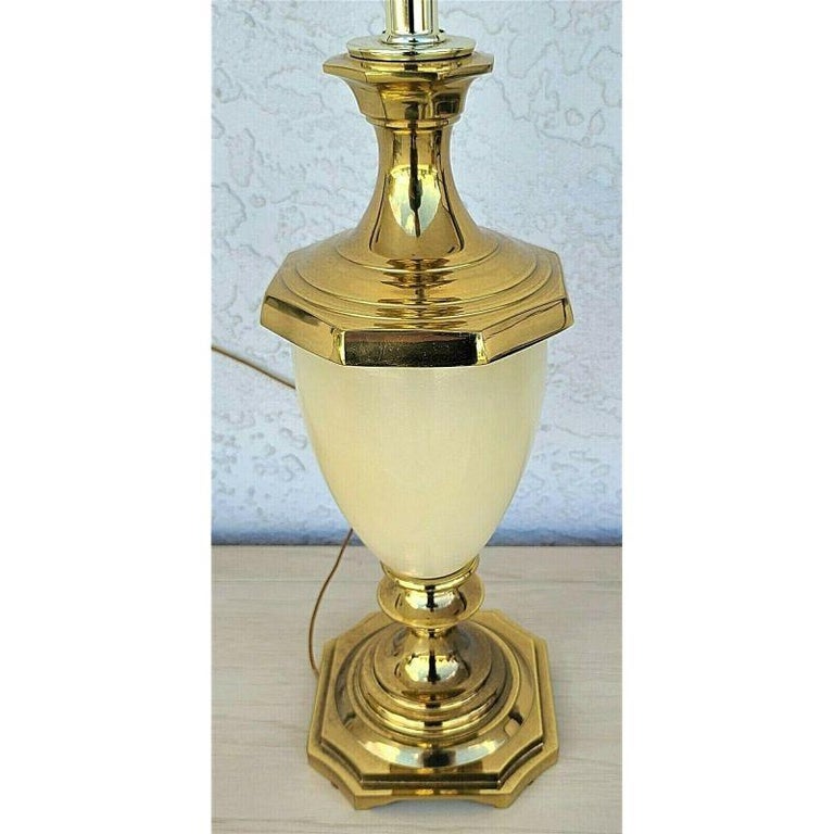 Opaline and Brass High-End Table Lamp For Sale at 1stDibs