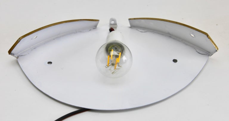 Opaque Art Deco Clamshell Wall Lamp with Brass Fittings at 1stDibs