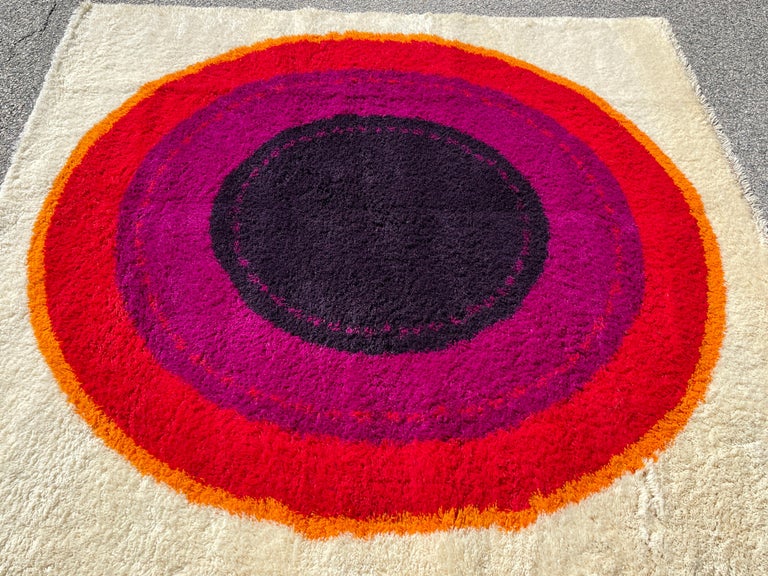 OpArt Danish Rya Bullseye Rug For Sale at 1stDibs | danish rya rug