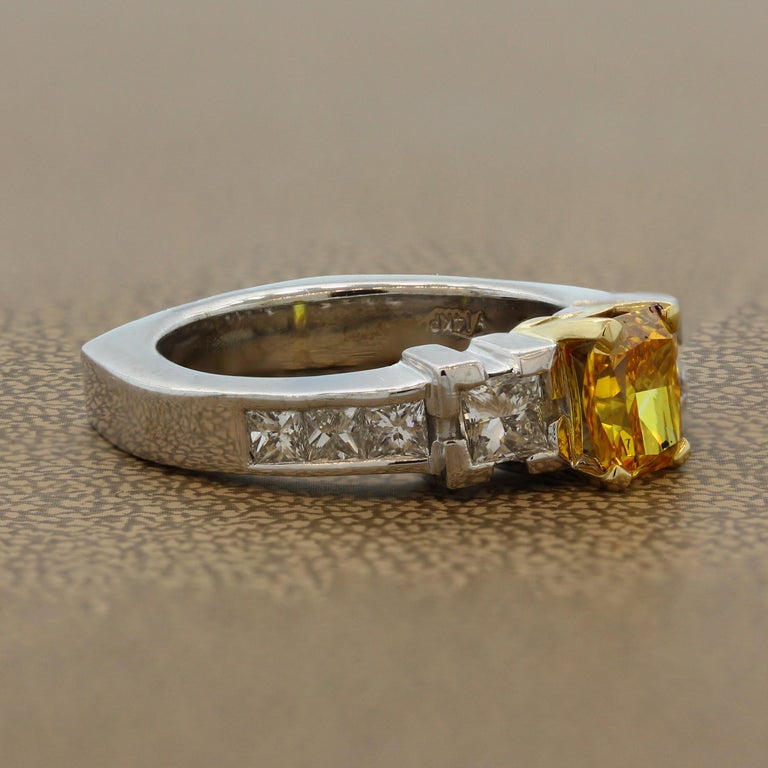 Orange-Yellow Diamond Gold Engagement Ring For Sale at 1stDibs