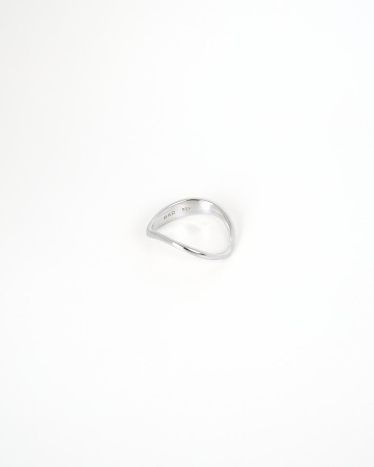 Organic Curved Ring in Recycled Silver (Medium) For Sale at 1stDibs
