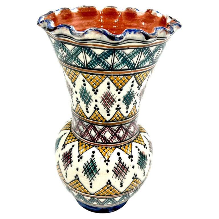 Oriental Patterned Vase For Sale at 1stDibs