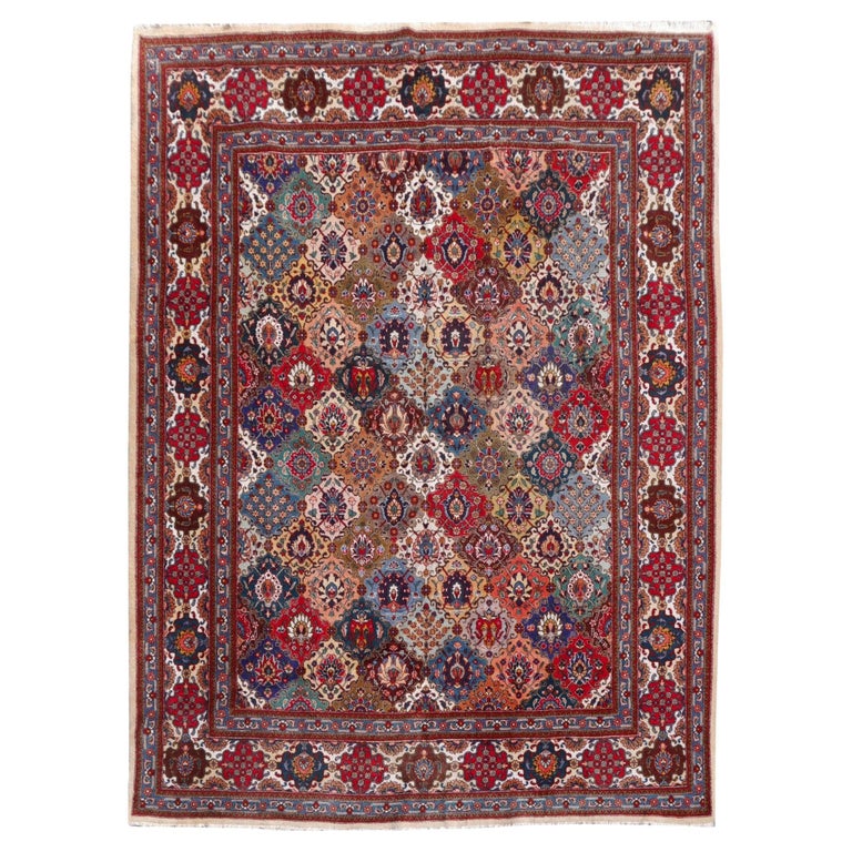 Oriental Vintage Hand-Knotted Persian Rug Beige Red Green Blue For Sale ...