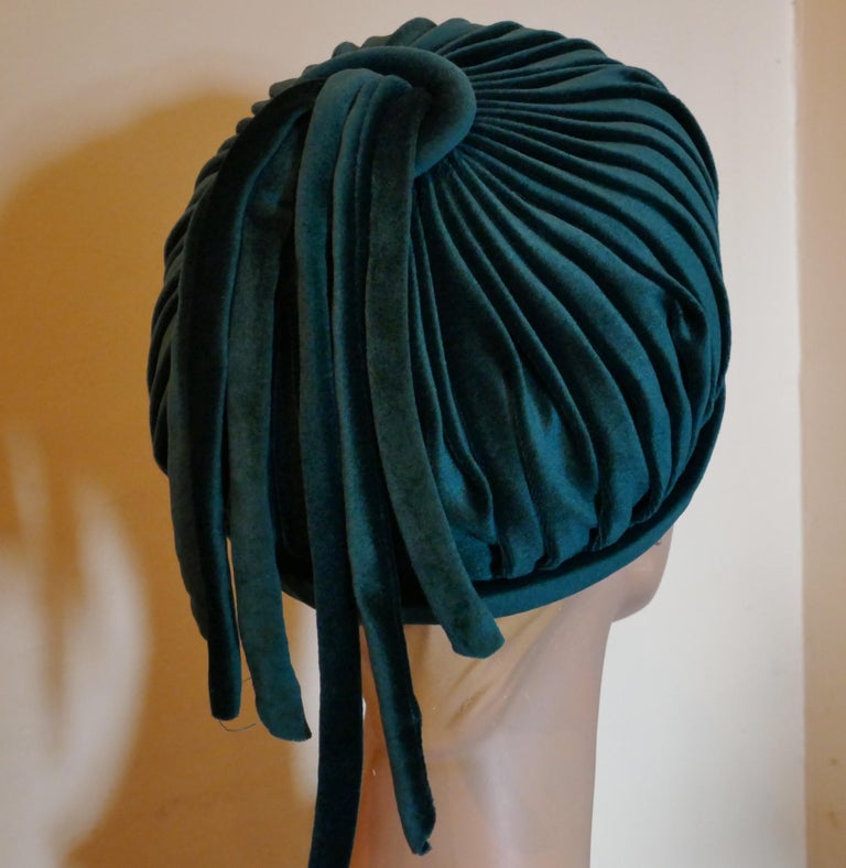 Original 1960s Formal Peacock Blue Velvet Pill Box Hat, For Sale at 1stDibs
