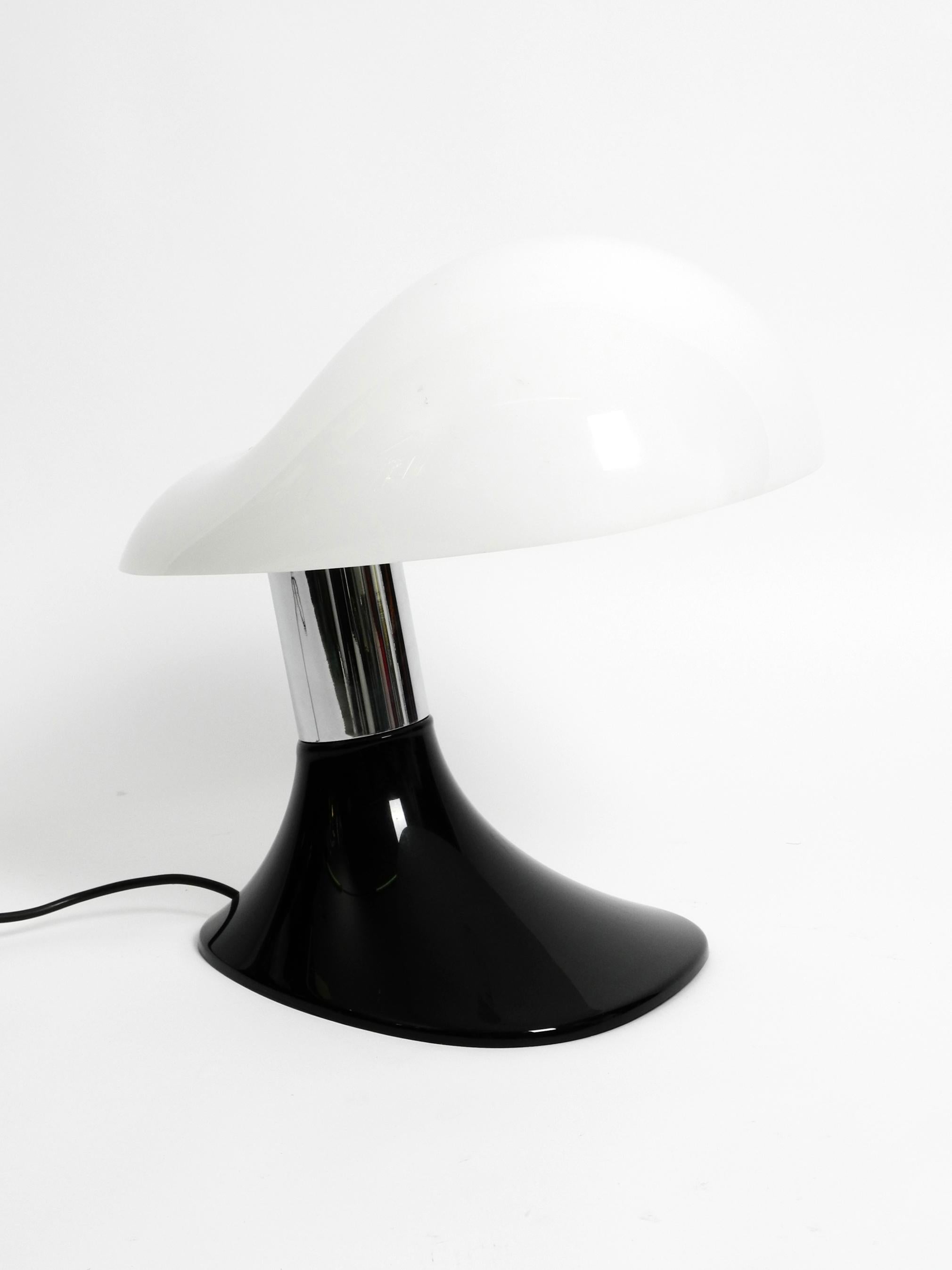 Original 1960s Italian Large Space Age Design "Cobra" Table Lamp by ...