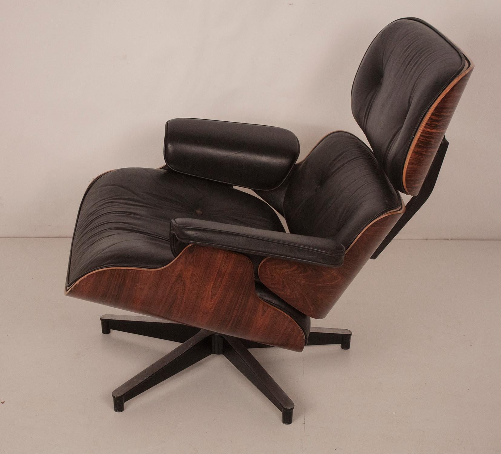 Original 1970s Production Eames Lounge Chair for Herman Miller For Sale ...