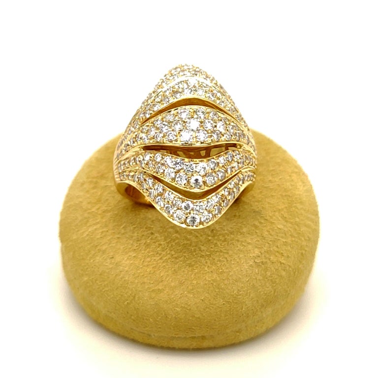 Berca Original 1980 White Diamond Yellow Gold Cocktail Ring For Sale at ...