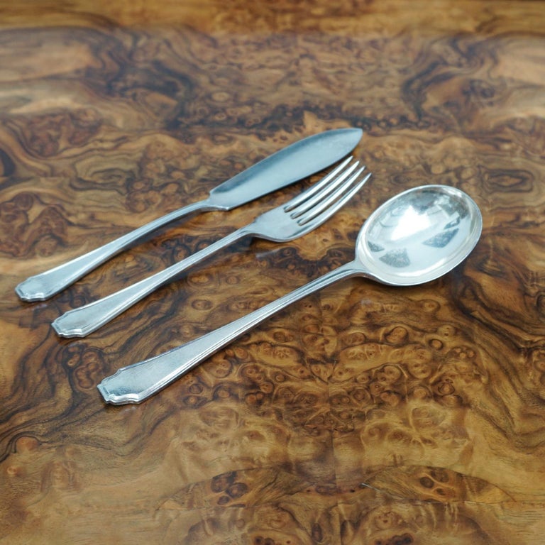 Original Art Deco Cutlery Chest by Waring and Gillow, Circa 1935 at 1stDibs