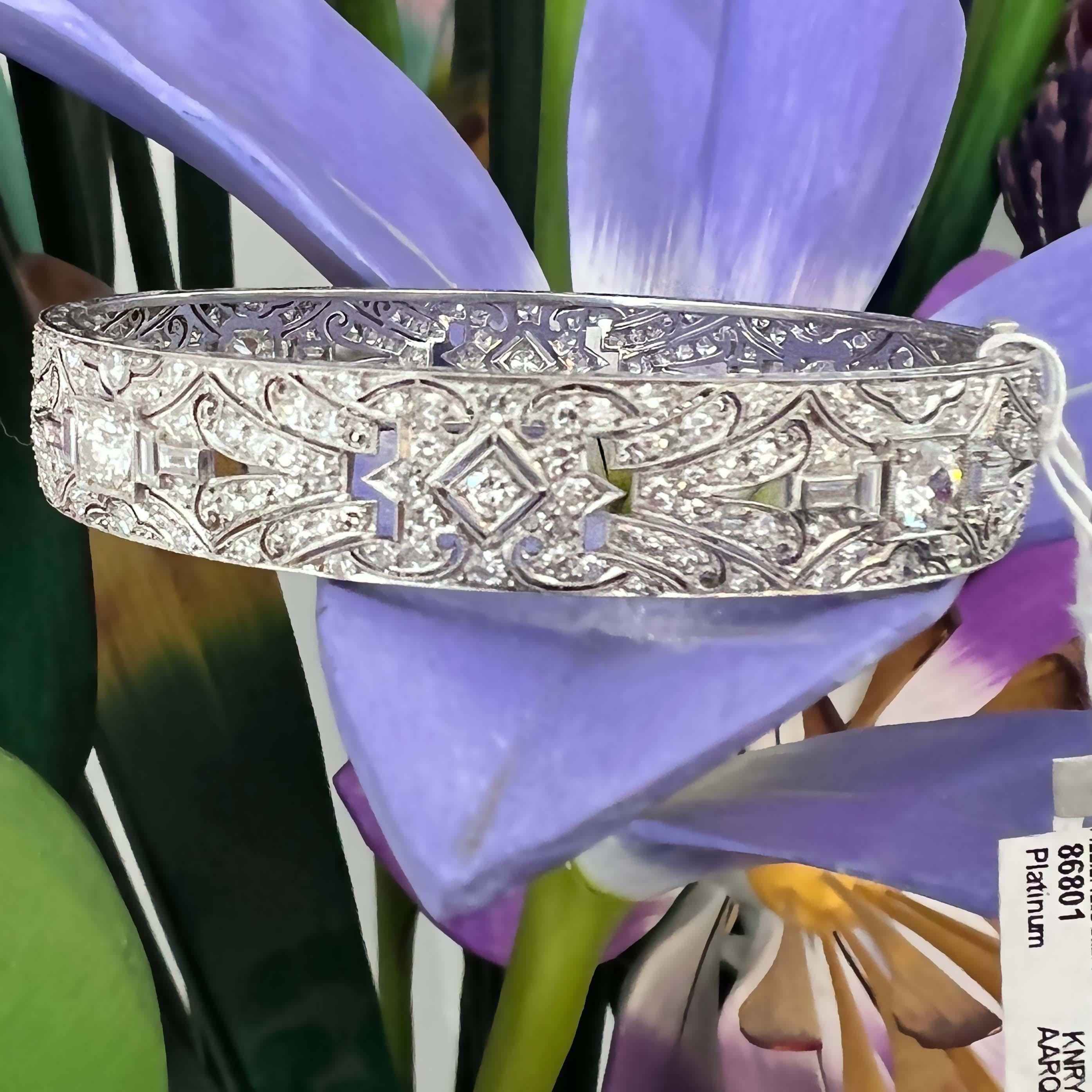 Art Deco Platinum Diamond Bangle Bracelet For Sale at 1stDibs