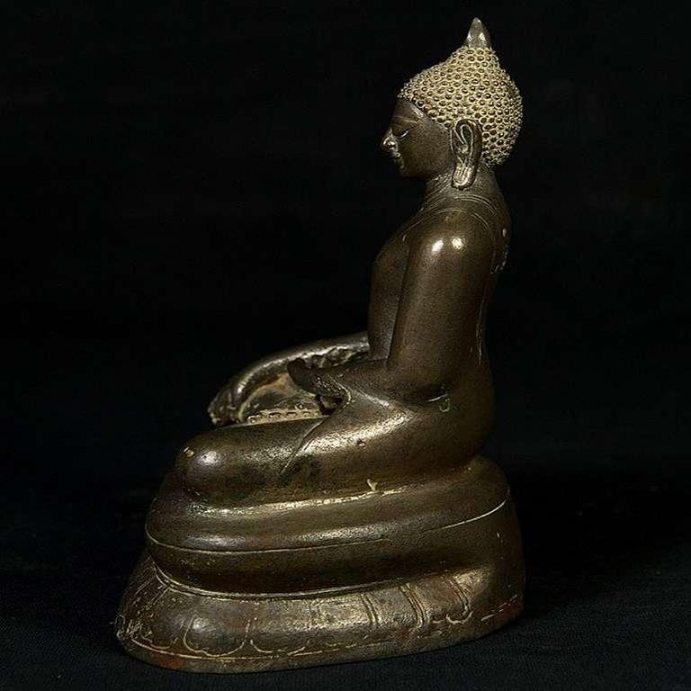 Original Bronze Pagan Buddha Statue from Burma For Sale at 1stDibs