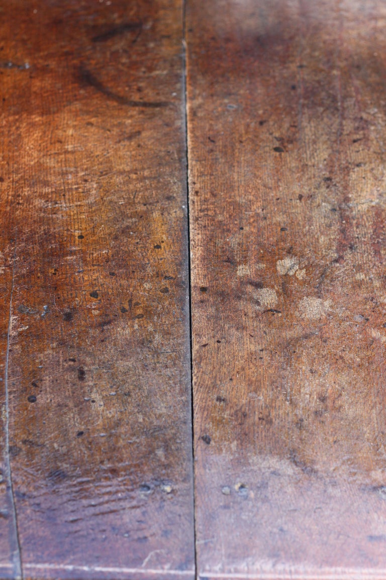 Original English Jacobean Oak Side Table For Sale at 1stDibs