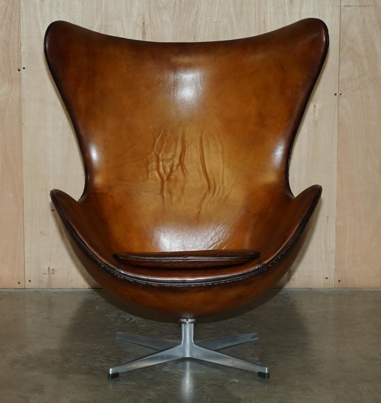 ORIGINAL FULLY RESTORED 1968 FRITZ HANSEN EGG CHAiR and FOOTSTOOL IN ...