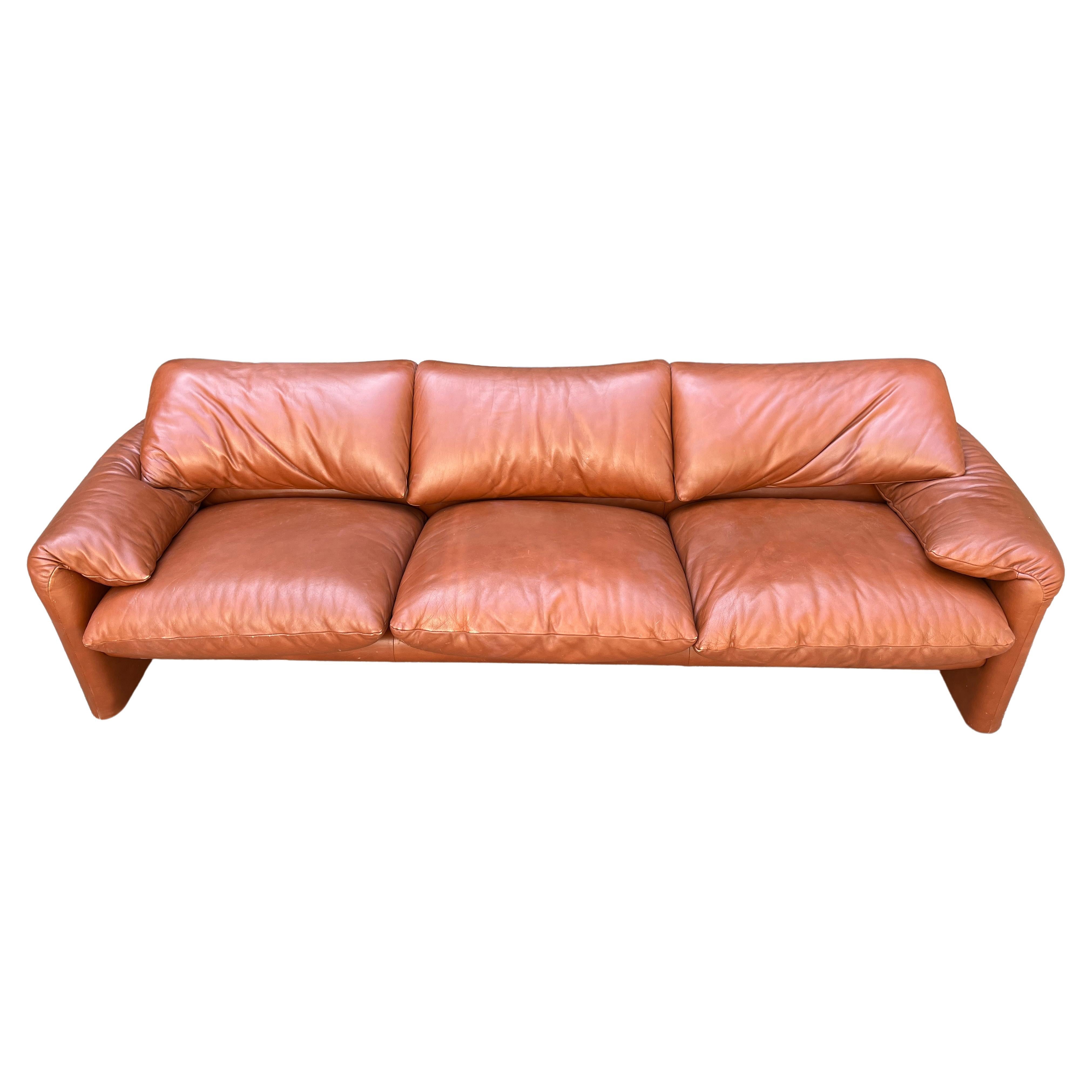 Original Maralunga Sofa for Cassina Designed by Vico Magistretti at 1stDibs