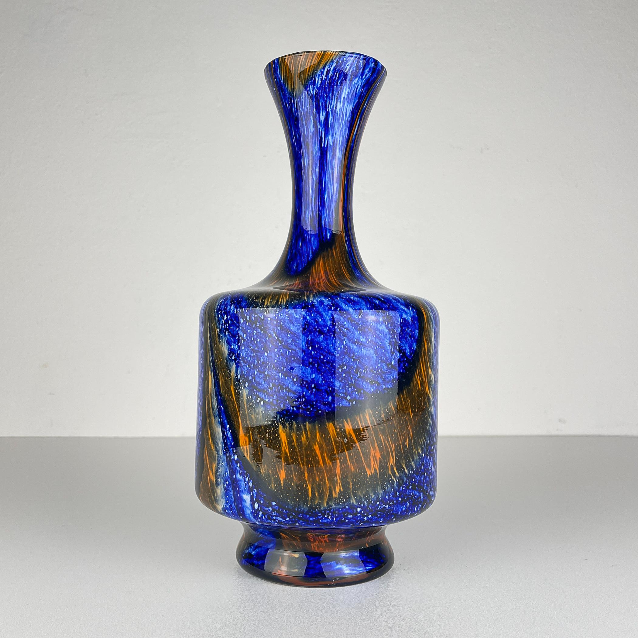 Original Murano glass vase by Carlo Moretti Italy 1970s For Sale at 1stDibs
