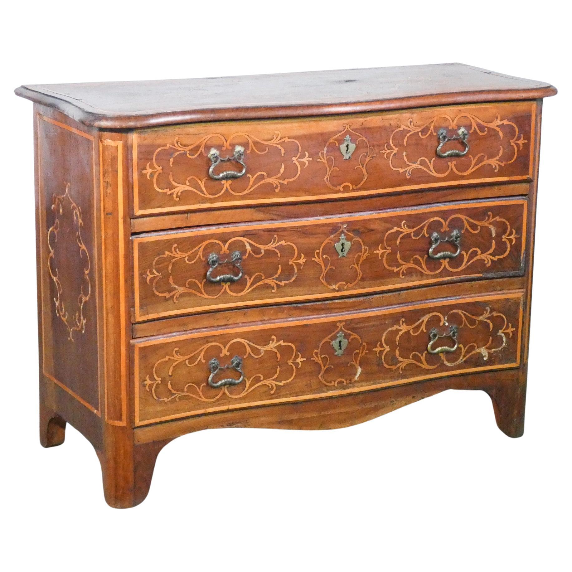 1700s Chest - 135 For Sale on 1stDibs