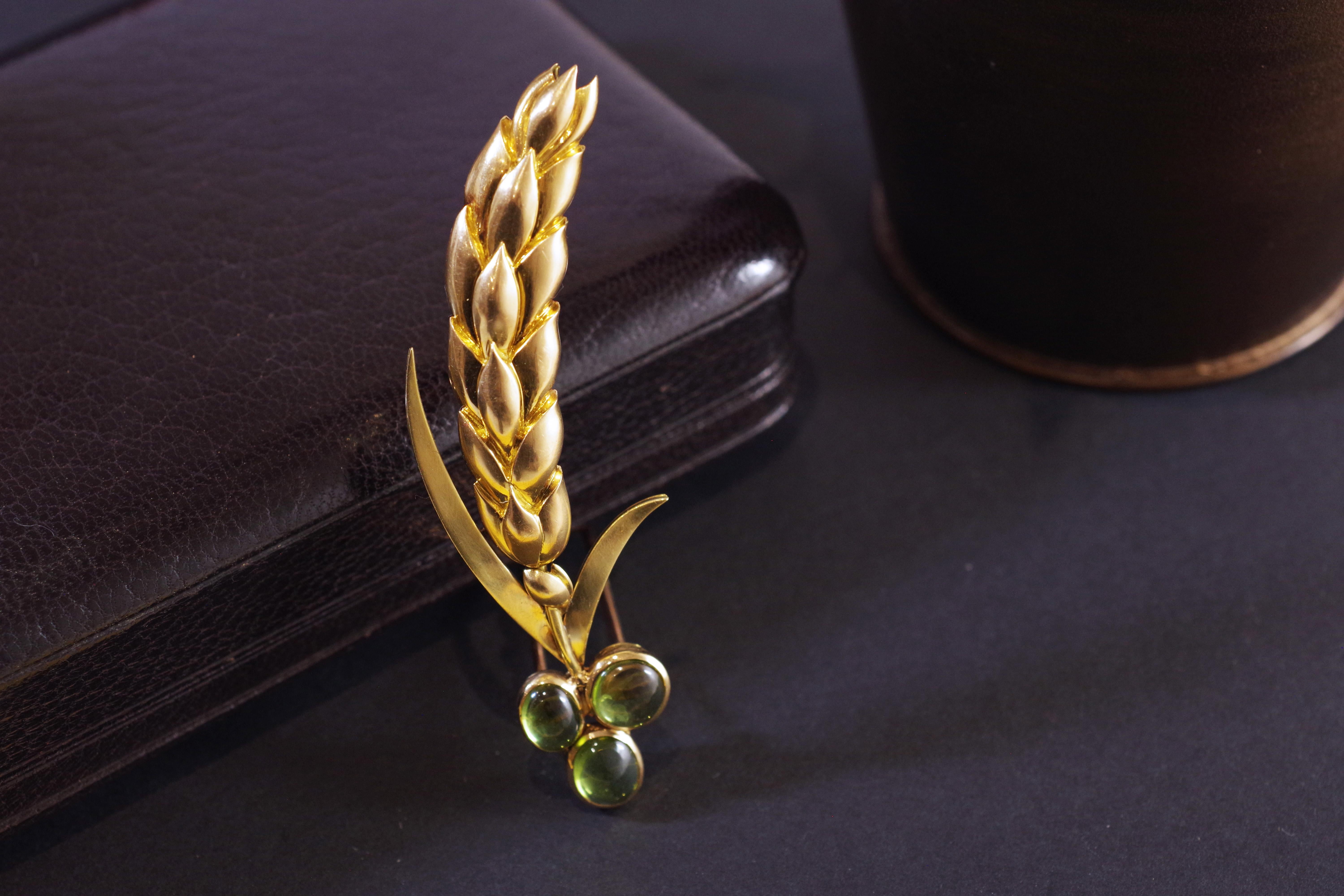 Original Suzanne Belperron wheat ear brooch in 18 karat gold, circa ...