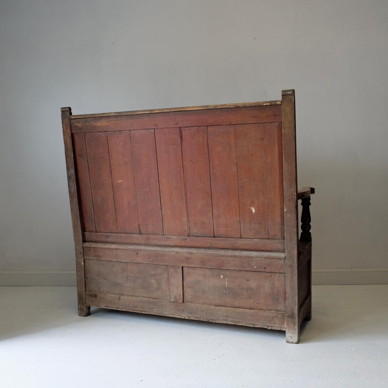 Original Welsh Pine Settle, Early 19th Century, Character, Rustic, Country at 1stDibs