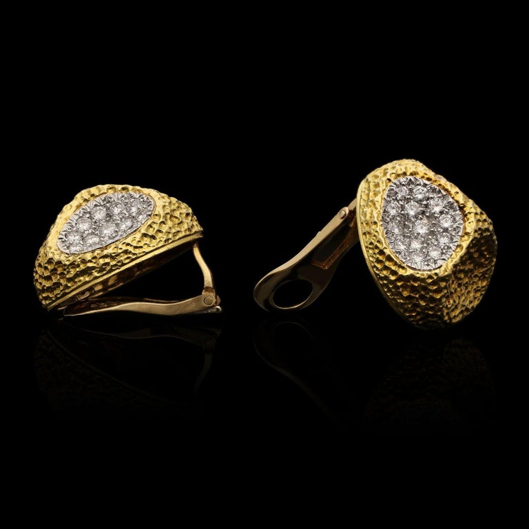 Orlando Textured 18 Carat Gold and Round Brilliant Diamond Thumb Print ...