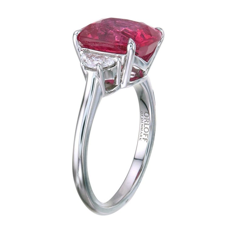 Orloff of Denmark, 4.52 Carat, Mahenge Spinel Diamond Engagement Ring ...