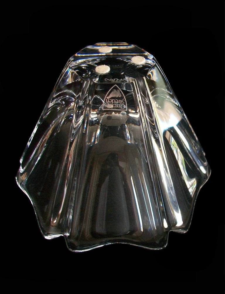 Orrefors, Lars Hellsten, Orion Crystal / Glass Bowl, Sweden, 20th ...